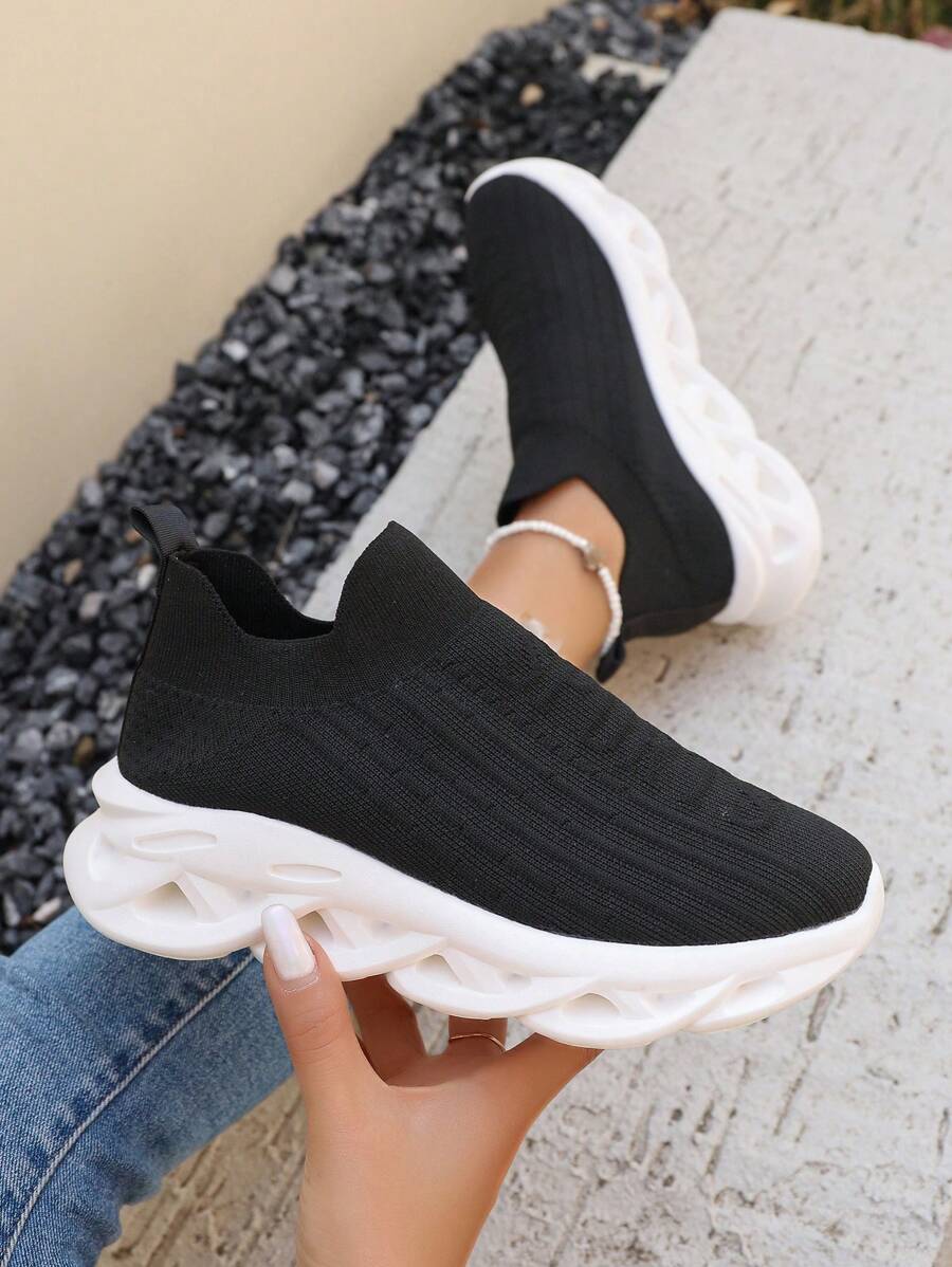 2024 New Arrival Breathable One-Foot Kick Mesh Flats With Thick Soles ...