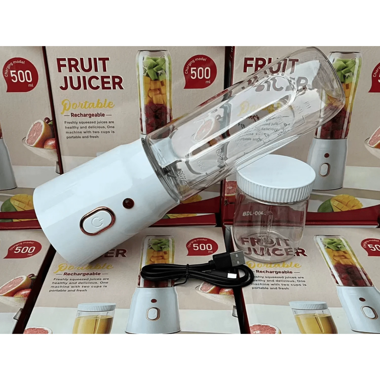 1pc White Juicer, Portable Small Fruit Mixer, Home Multi-Functional USB ...