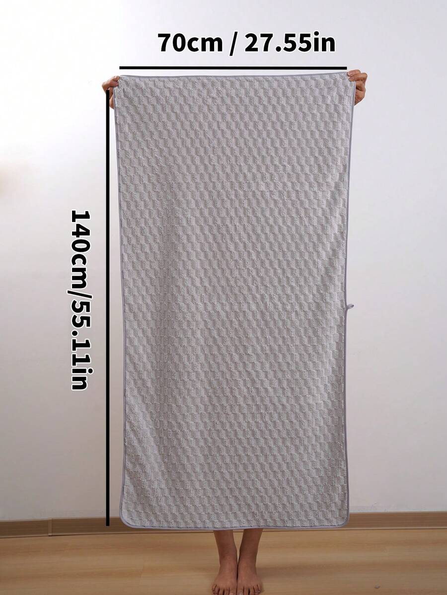 1pc Coral Fleece Solid Color Jacquard Couple Pattern Home Towel Or Bath