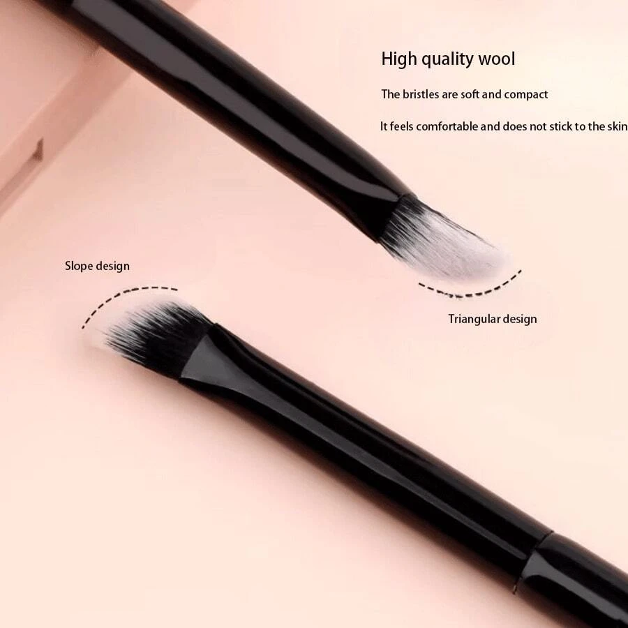 Triangle Flat Brush For Concealer, Precisely Conceal Tear Troughs ...