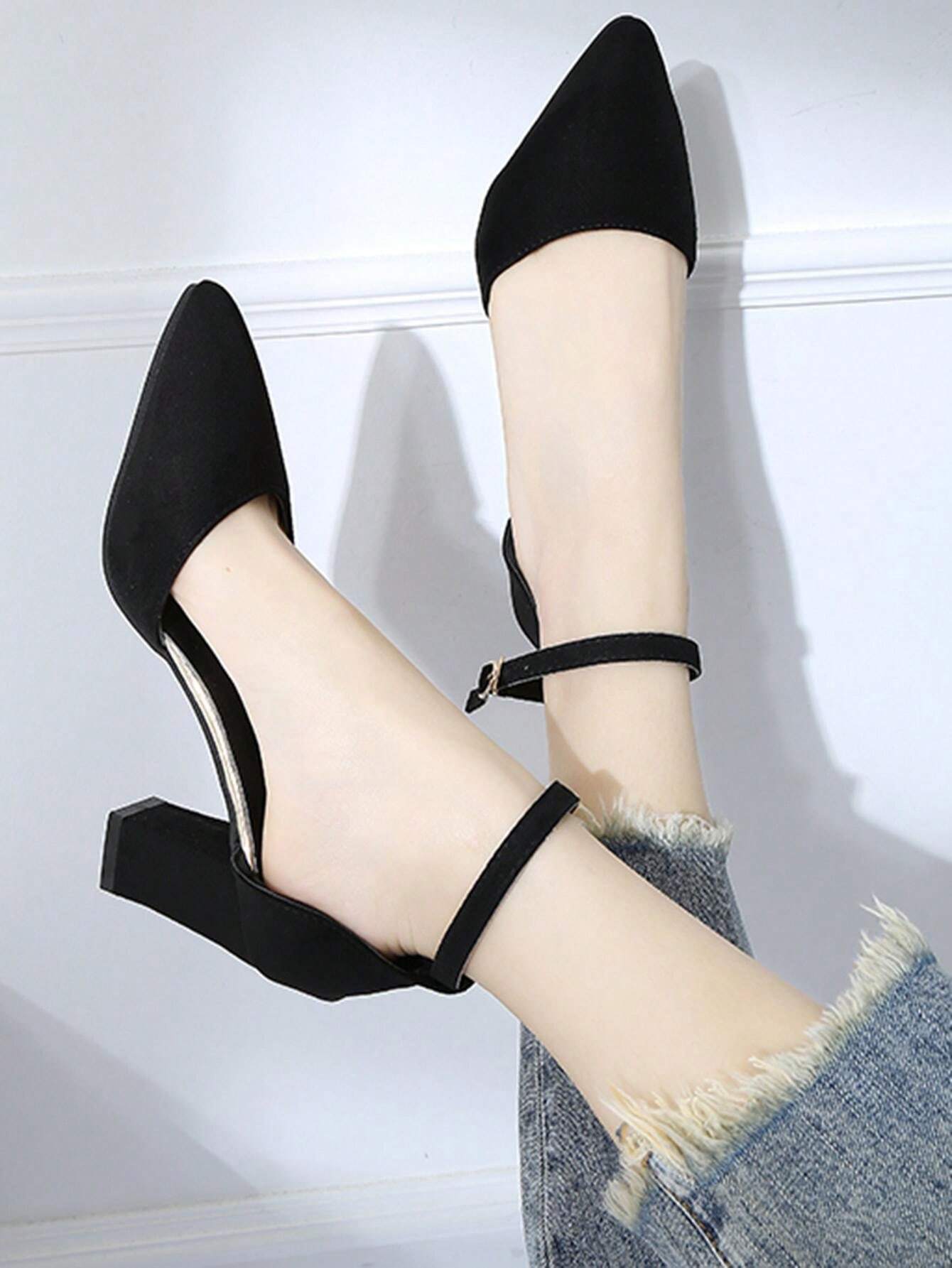 Women Black Fashion Shoes With Thick Heels, Pointed Toes, Middle Heels ...