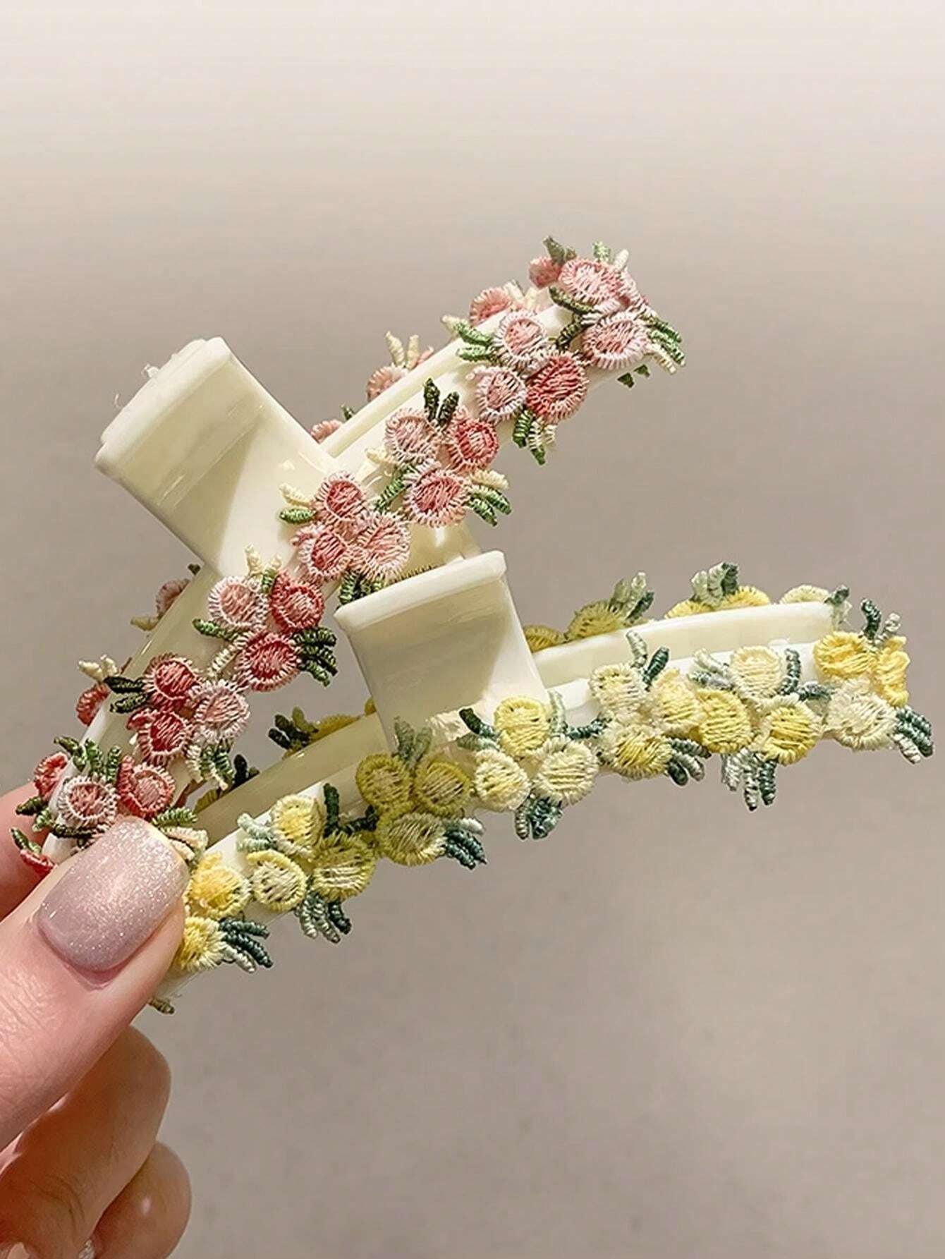 Stof kleine ditsy bloemen haarclip voor meisjes, prachtige romantische ...