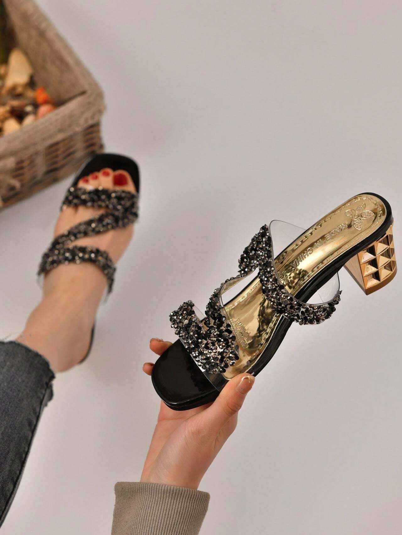 Chinelos de Salto Grosso para Mulheres da Moda de Férias, Praia, Verão ...