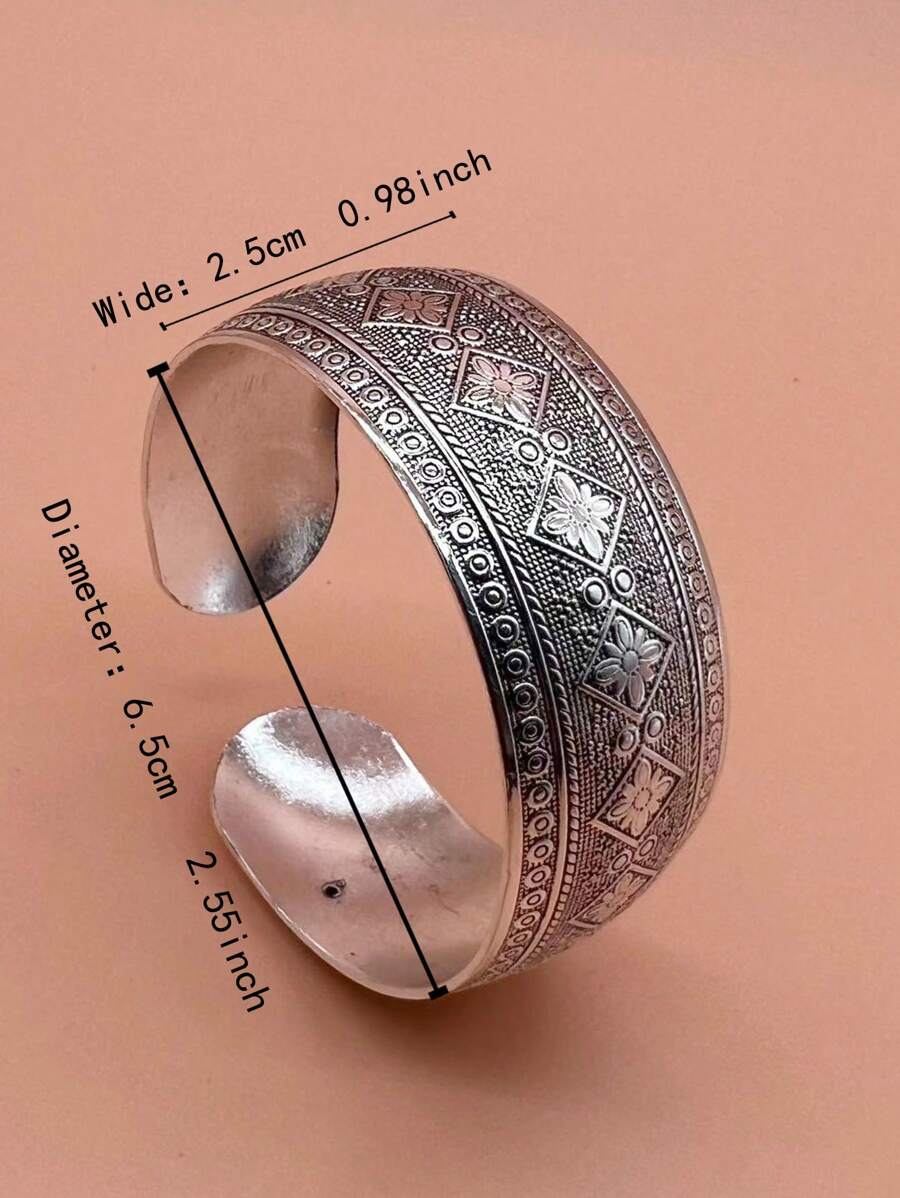 Textured Cuff Flower Detail Bangle | SHEIN USA