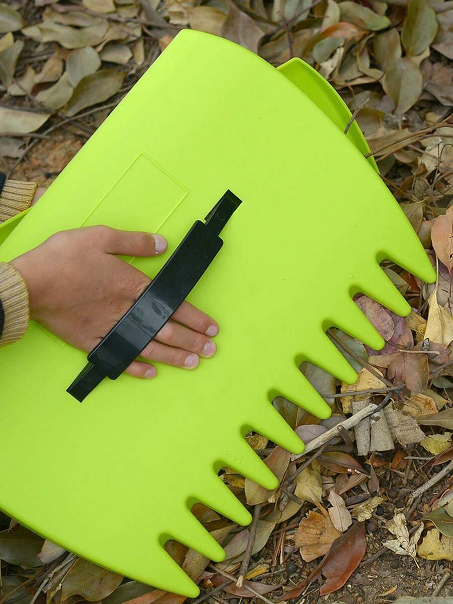 Outdoor Plastic Leaf Rake For Gardening, Collecting Leaves, Tree ...