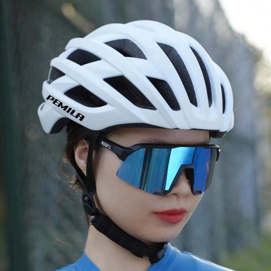 Super Lightweight Bicycle Helmet, Suitable For Adults, Both Men And ...