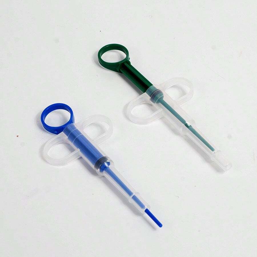 Pet Feeder Pill Giver For Cats And Dogs With Built-In Syringe - Liquid ...