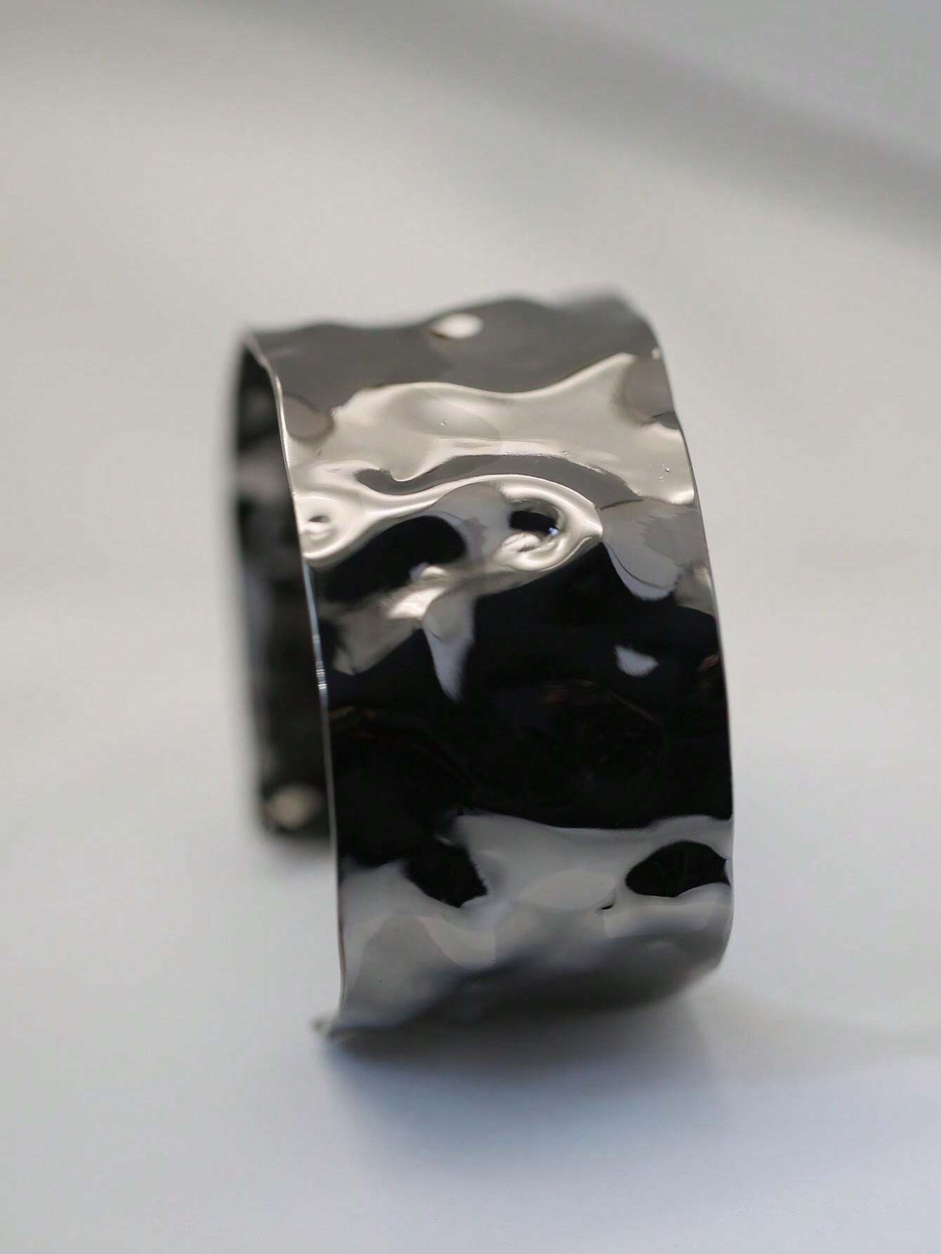 One Liquid Metal Wide Silver Bangle Bracelet With Wavy Surface | SHEIN USA