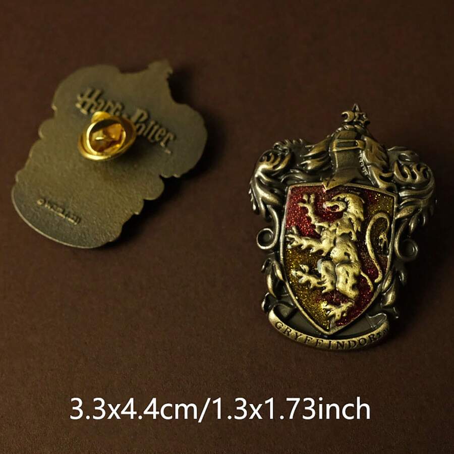 Harry Potter Harry Potter Officially Licensed Badges, Vintage Brooch ...