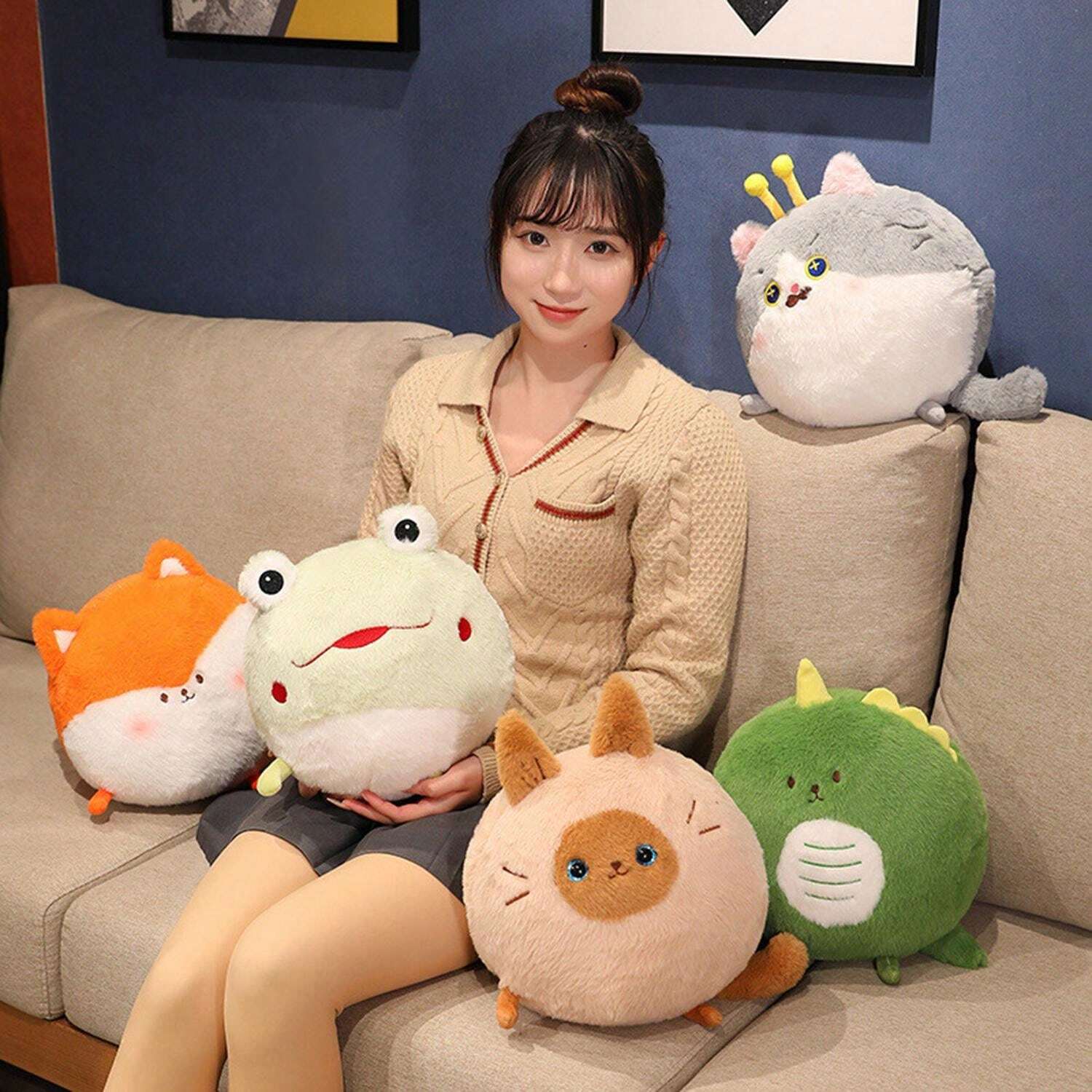 Plush Round Stuffed Animal Hugging Pillow Plushies Throw Pillow Round ...