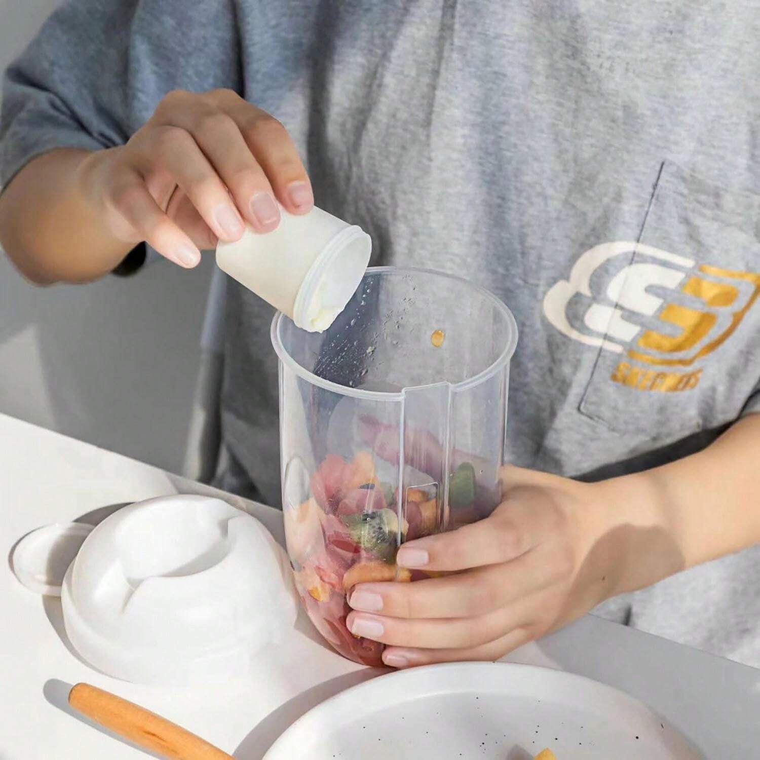 Tazza per insalata per la colazione con forchetta e coperchio ...