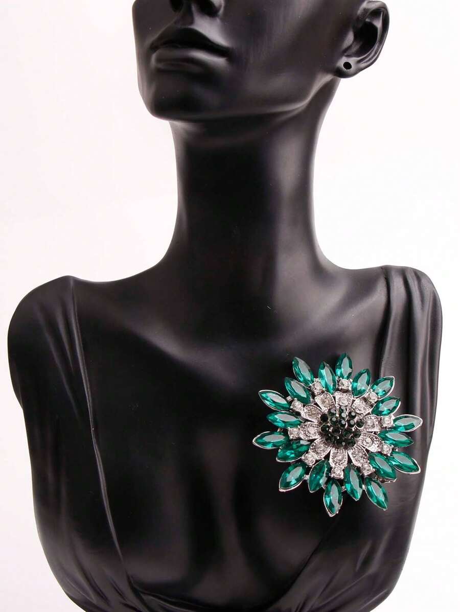 1pc Versatile Clothing Women's Breast Pin Flower Embedding Diamond ...