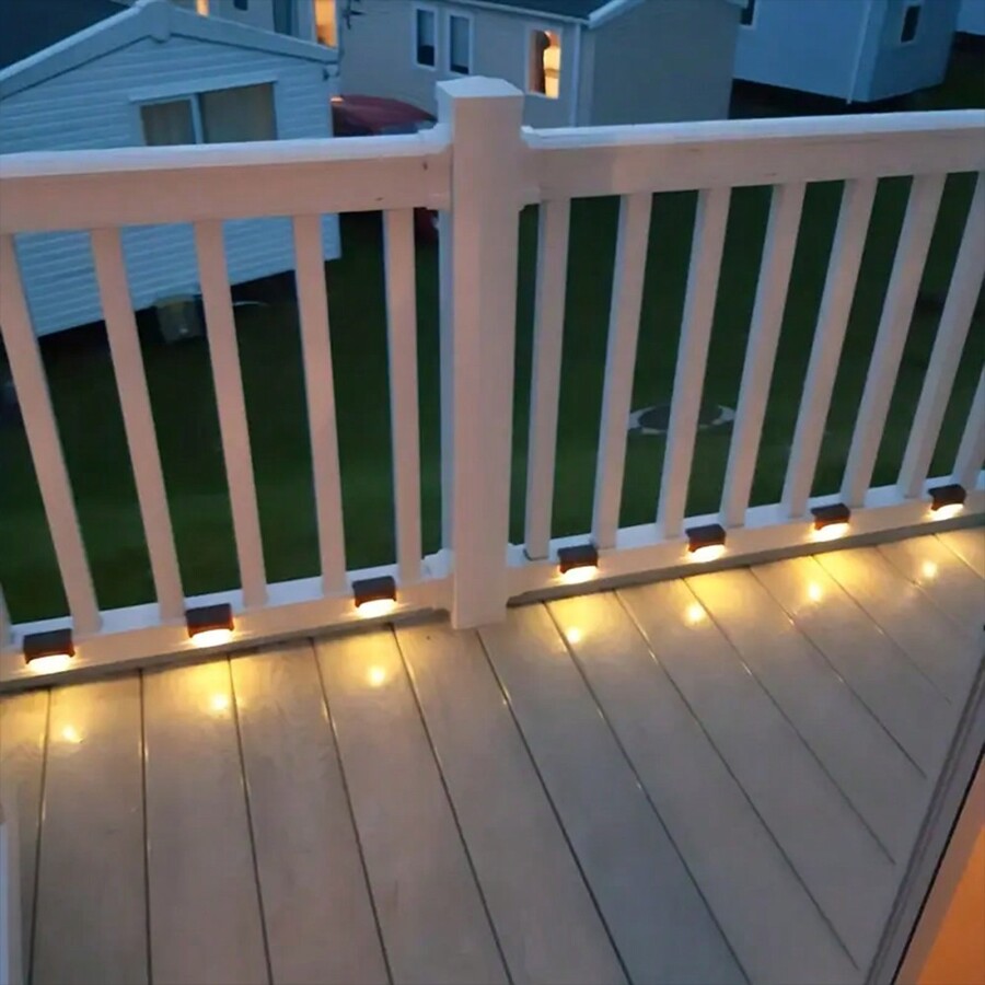 4pcs Solar Powered Outdoor Deck Lights, LED Step Lights, Waterproof ...