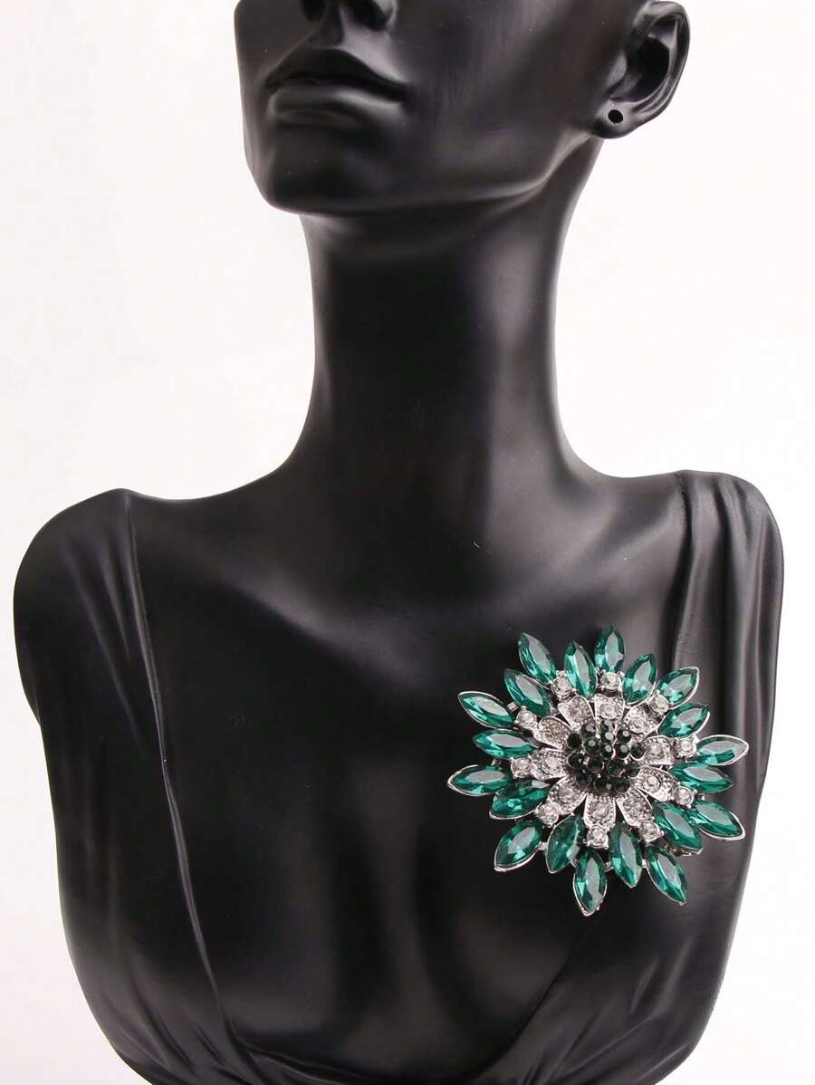 1pc Versatile Clothing Women's Breast Pin Flower Embedding Diamond ...