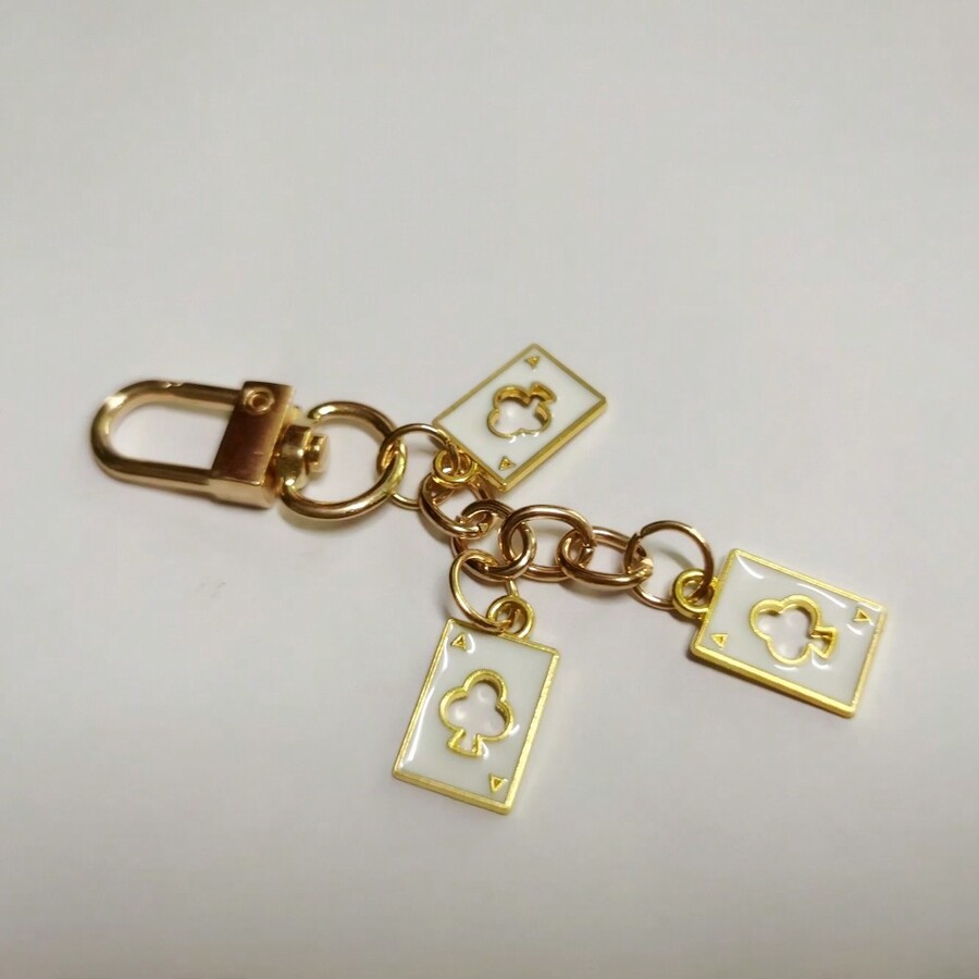 Metal Playing Cards Shaped Couple Keychain (Ace Of Spades) Creative ...