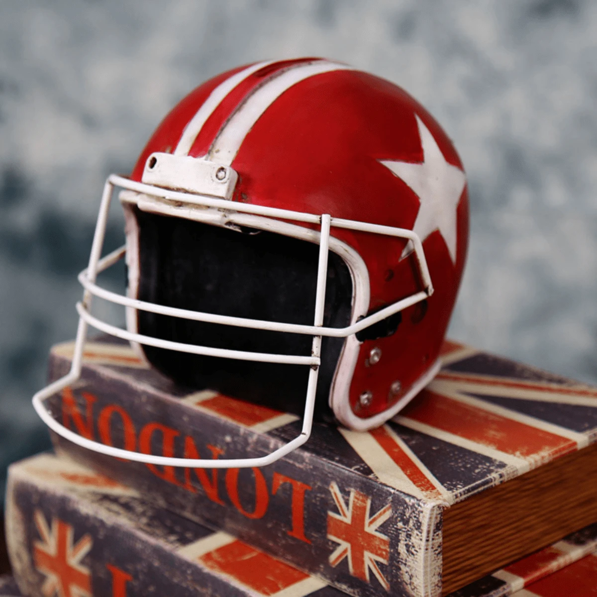 1pc Resin Model Helmet Craft Cool Decorative Rugby Helmet Accessories ...