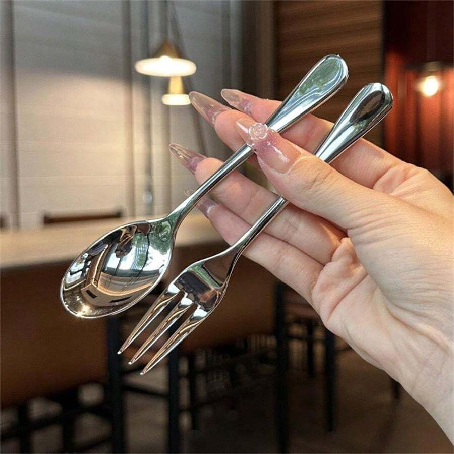 Ristorante, negozio di alimentari, set di forchetta e cucchiaio in ...