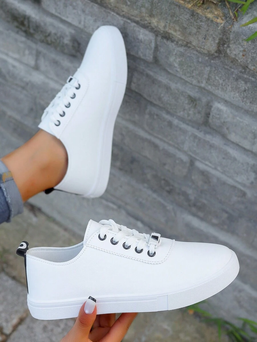 Women's White Shoes, British Style Pure White Lace-Up Leather Sneakers ...