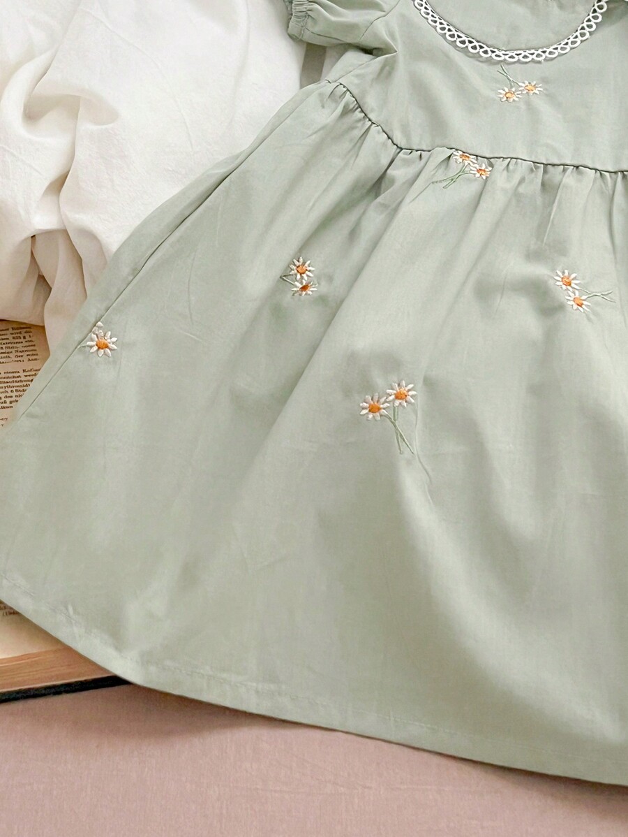 Ny Peter Pan krage blomma broderi kortärmad prinsessklänning för ...