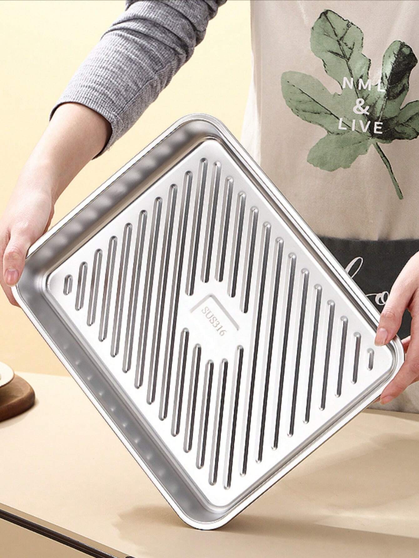 12*10inch Stainless Steel Large Food Container With Lid, Baking Tray ...