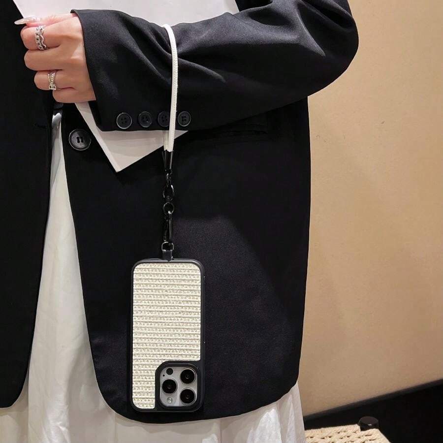 A Trendy And Luxurious Style Phone Case With Soft Edges And Hard ...