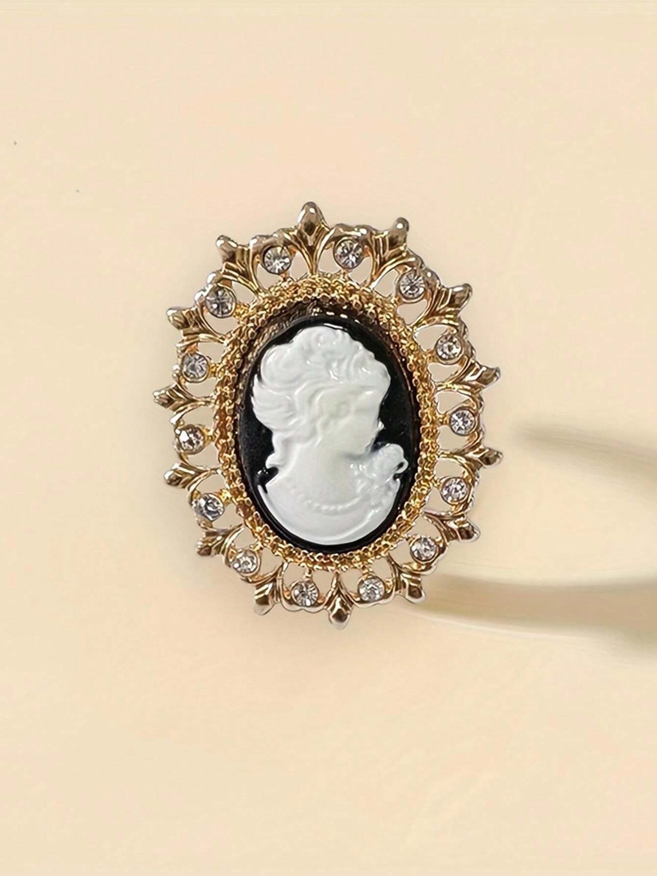 Ladies' Vintage Human Head Shaped Single Ring | SHEIN USA