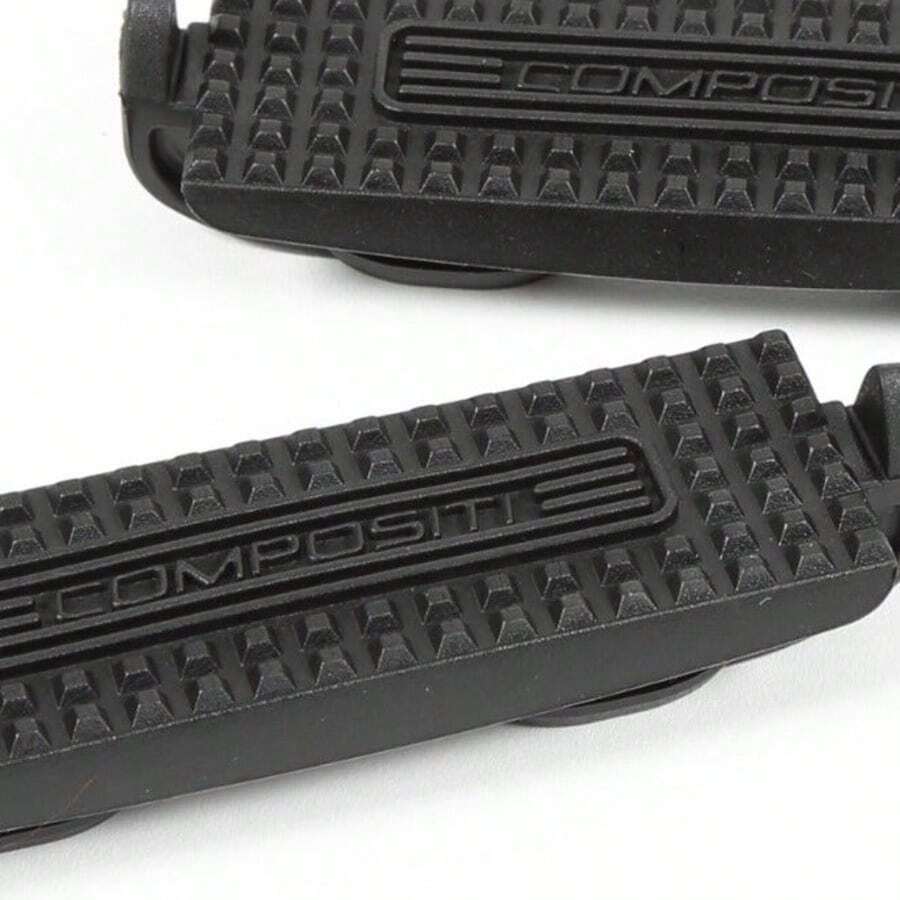 Pertemba Global Compositi Unisex Adult Premium Profile Horse Stirrup Treads (Black) | SHEIN UK