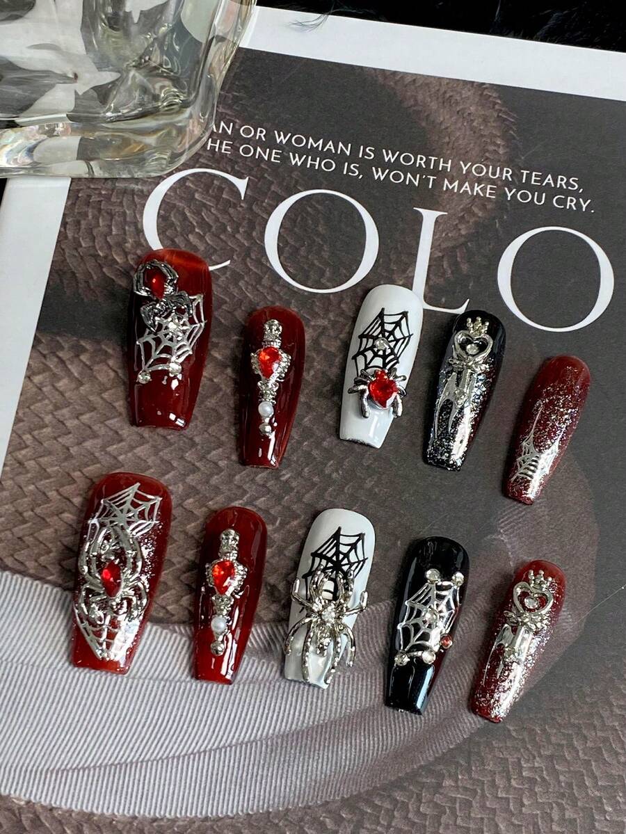 10 peças Unhas postiças artesanais em forma de coração de teia de ...