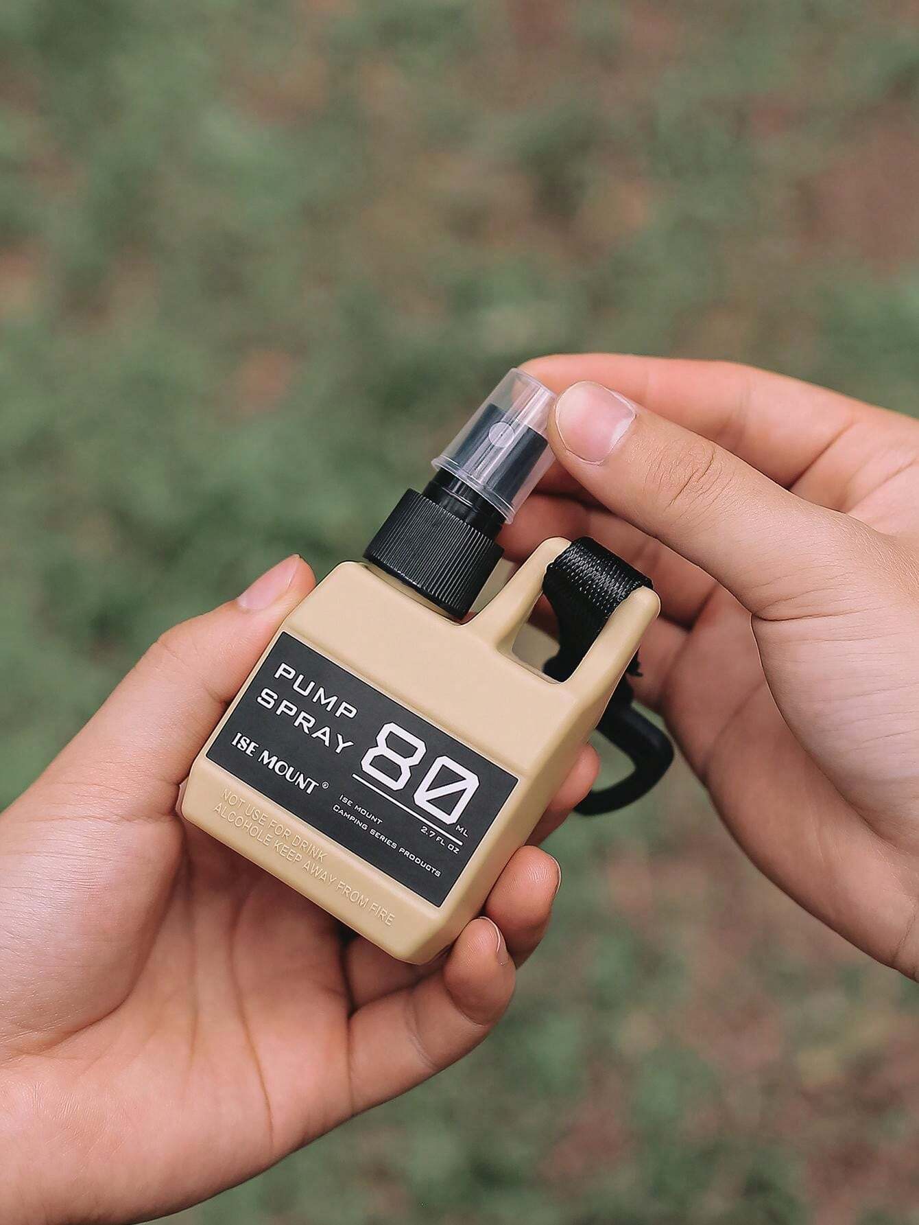 Botella de spray de 80 ml para exteriores con gancho, atomizador de alcohol tipo presión ...