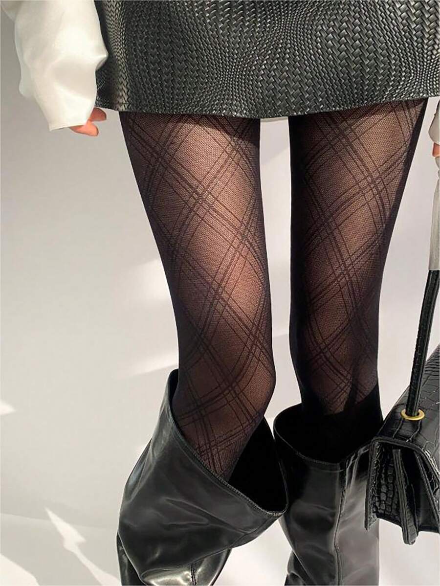 A Pair Of Thin Style Checkered Stockings With Diamond Pattern Thin