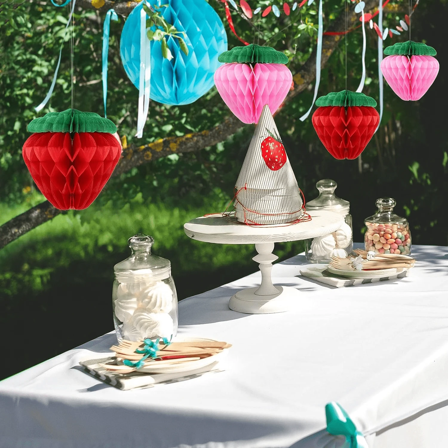 6 Pieces 6 Inch Strawberry Honeycomb Ball Tissue Paper Strawberry Ball ...