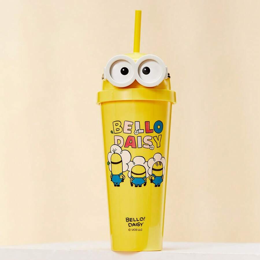 Miniso Daisy Minions Collection Plastic Bottle With Straw (640mL ...