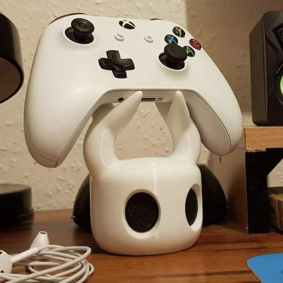 Universal Game Controller Stand For PS4, PS5, Switch - Hollow Knight ...