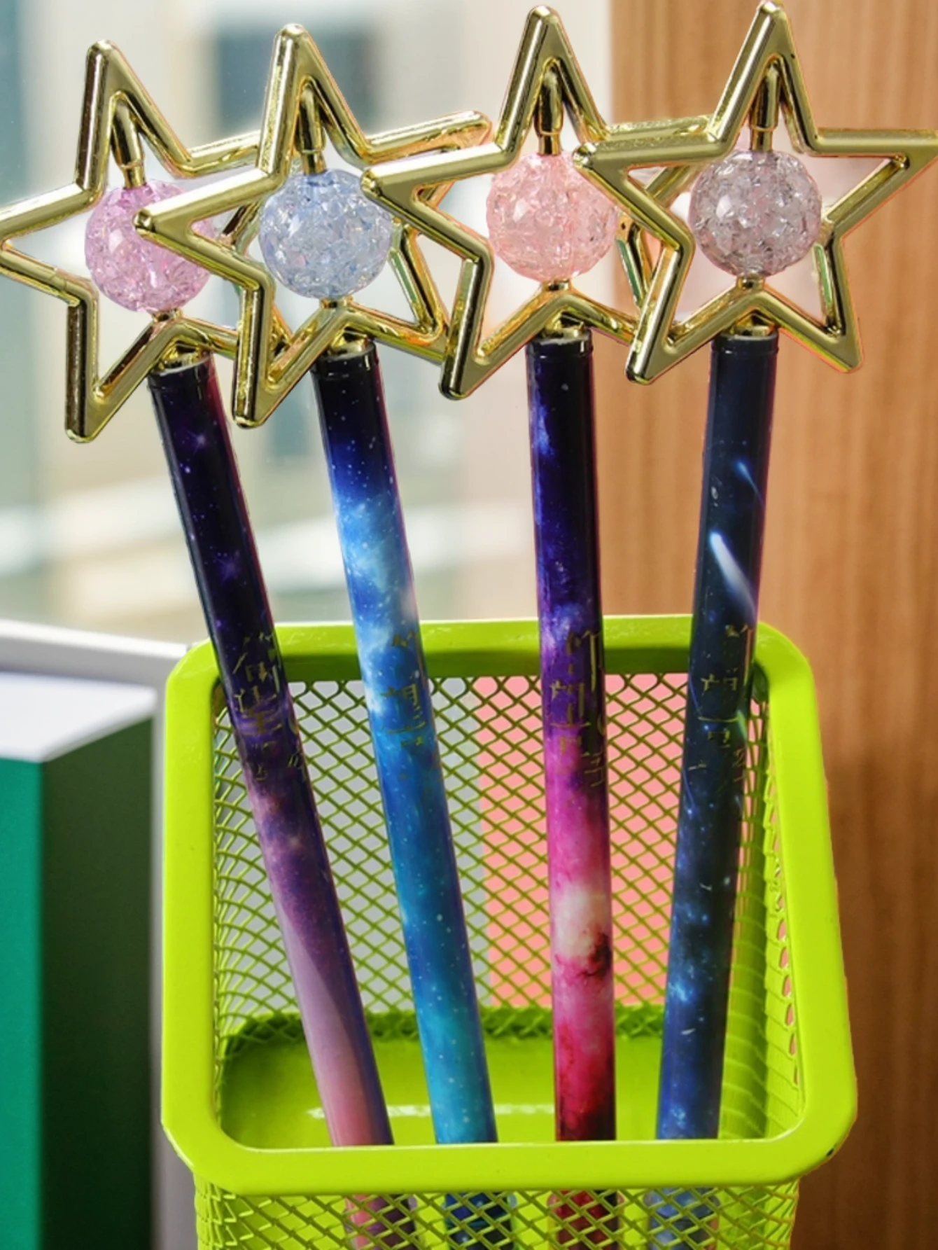 4pcs Starry Sky Pattern Neutral Pens With Flower Film, Cute Writing ...