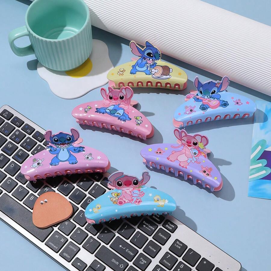 Stitch Girl Hair Claws The Back Of The Head With A Princess Head ...