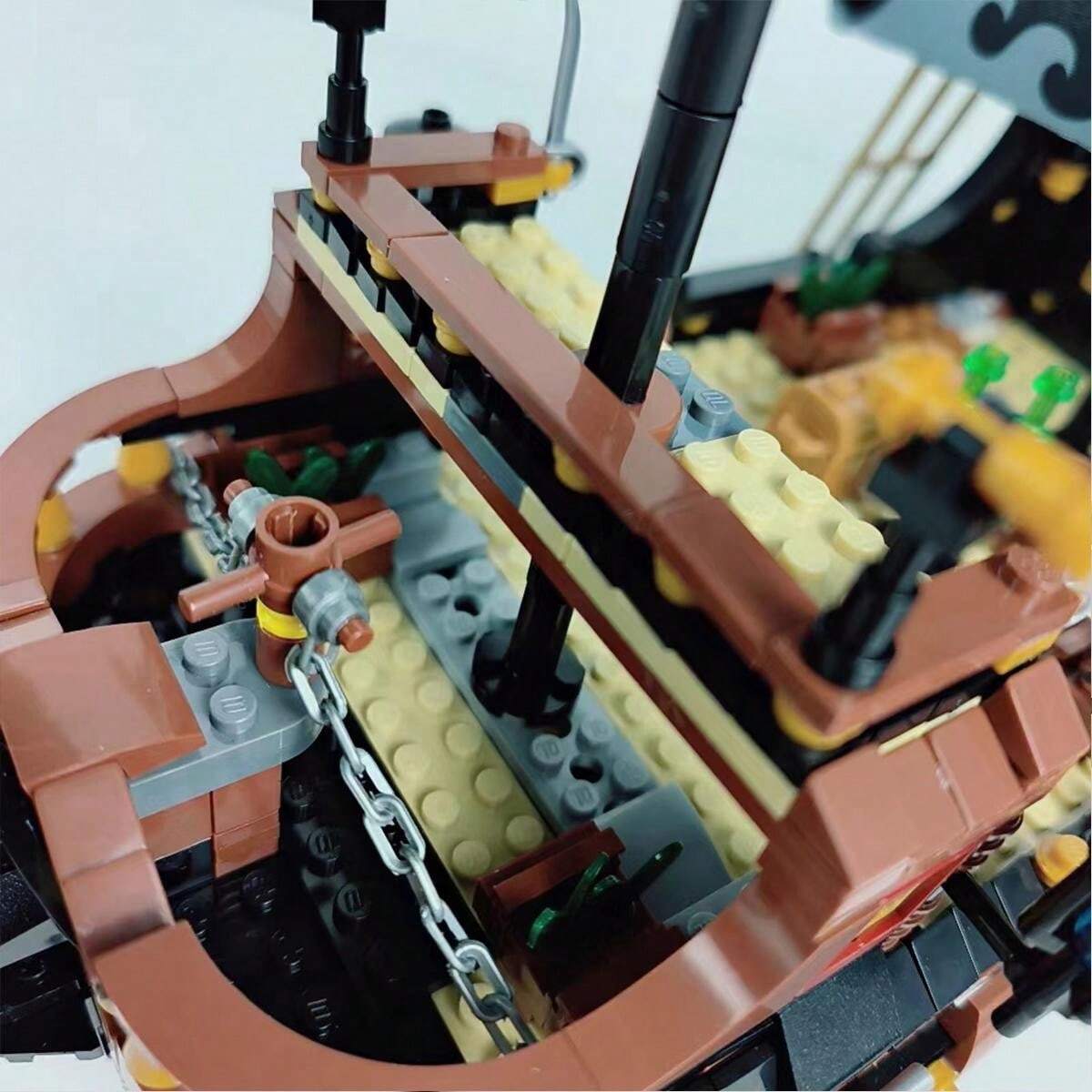 Ocean Adventure Pirate Ship Building Blocks - Storm Sailing MOC Model ...