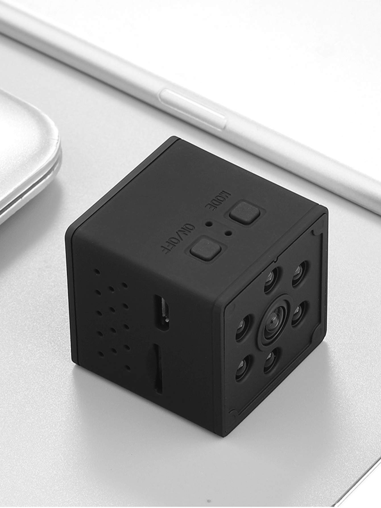 A Wireless Mini Family WIFI HD Network Camera Wide -Angle Long -Range ...