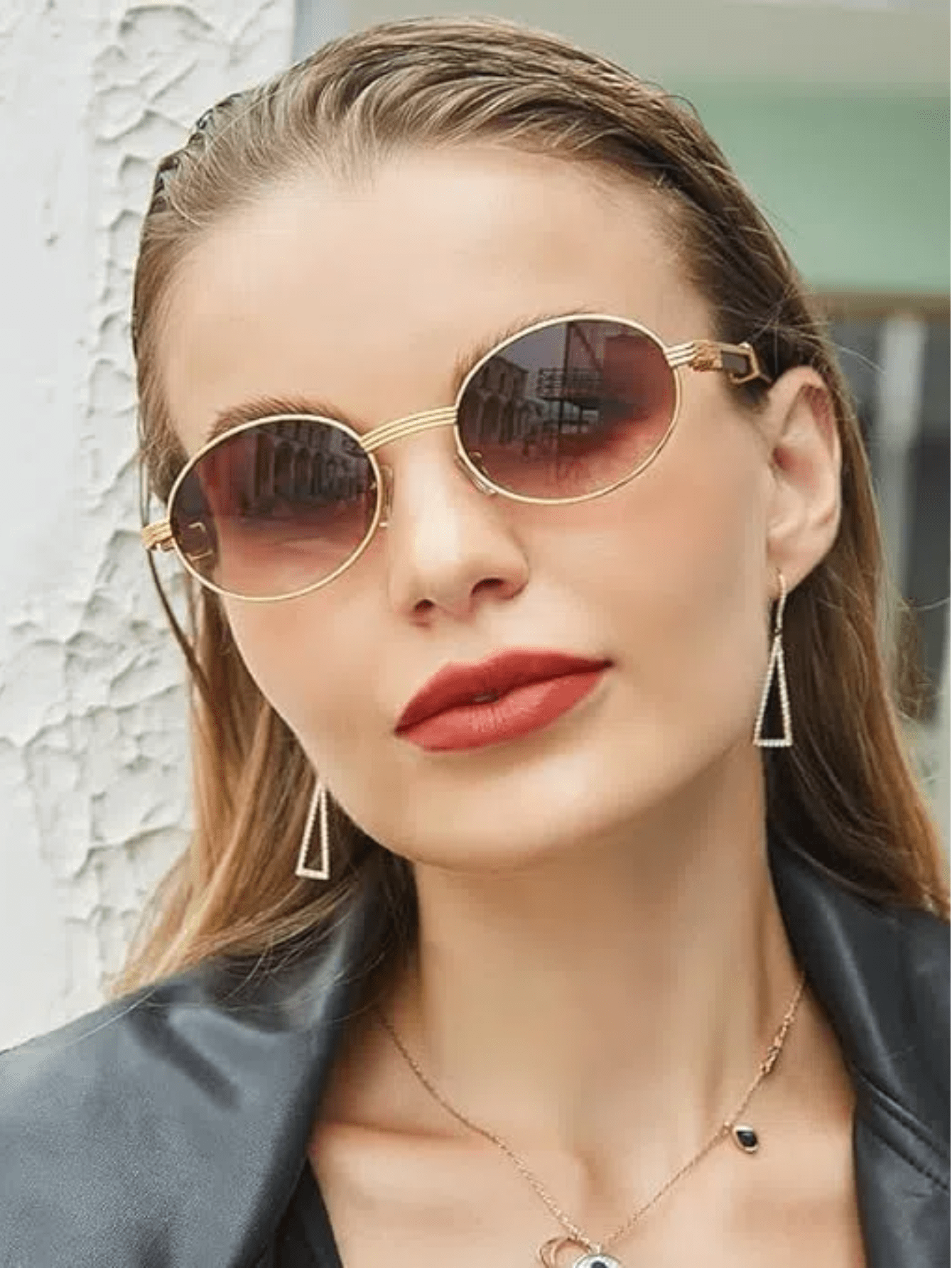 New Retro Oval Frame Fashion Sunglasses With Trendy Wood-Look Temple ...