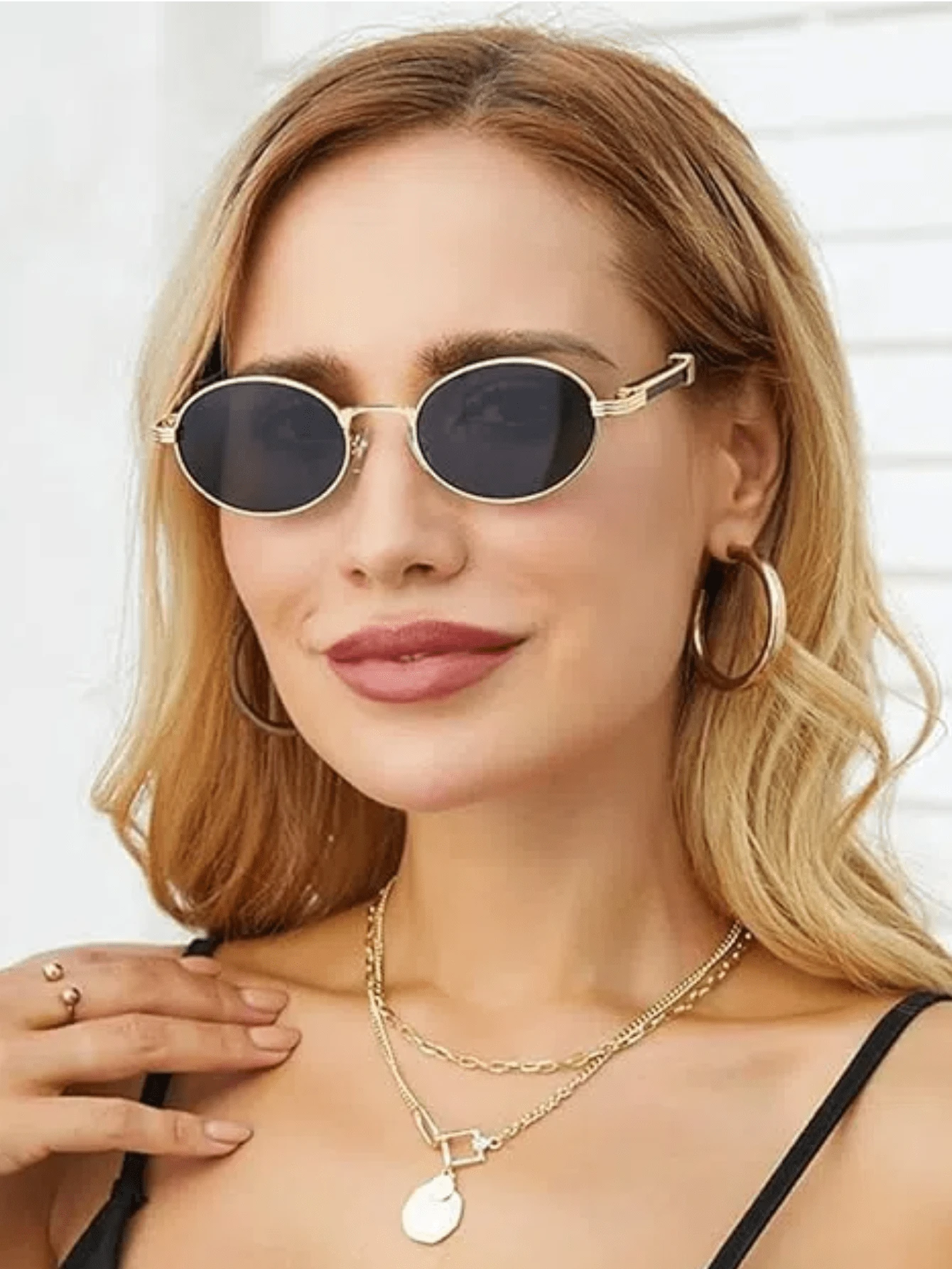 New Retro Oval Frame Fashion Sunglasses With Trendy Wood-Look Temple ...