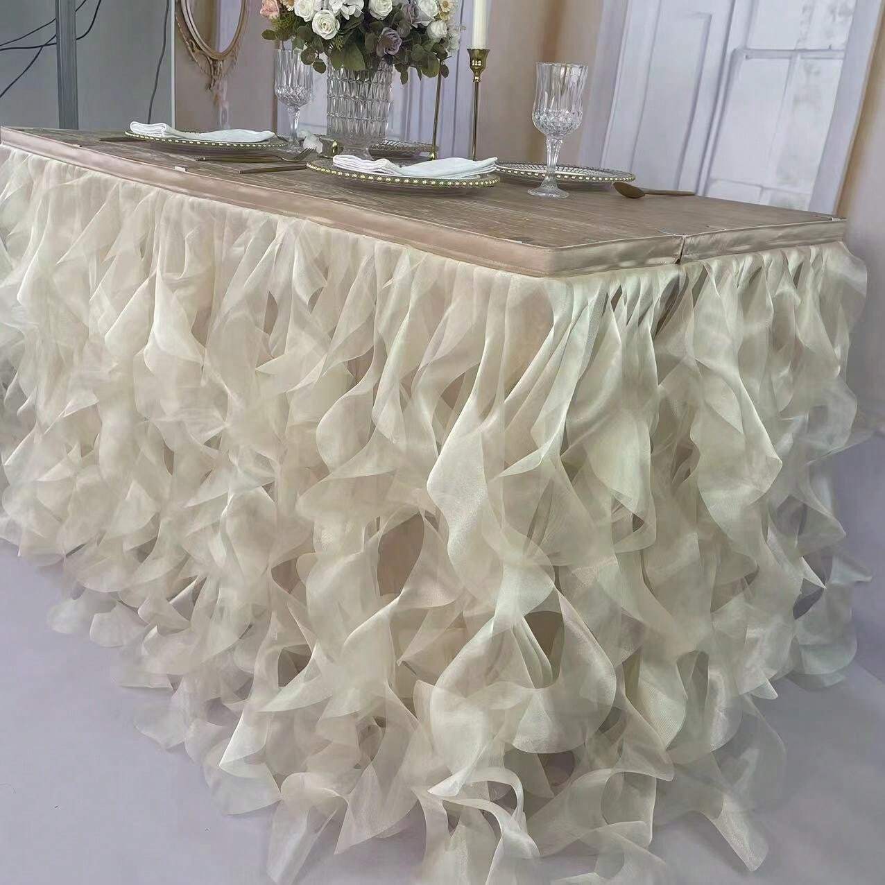 6 Feet Luxury Organza Table Skirt - Cascading And Floating Romance ...