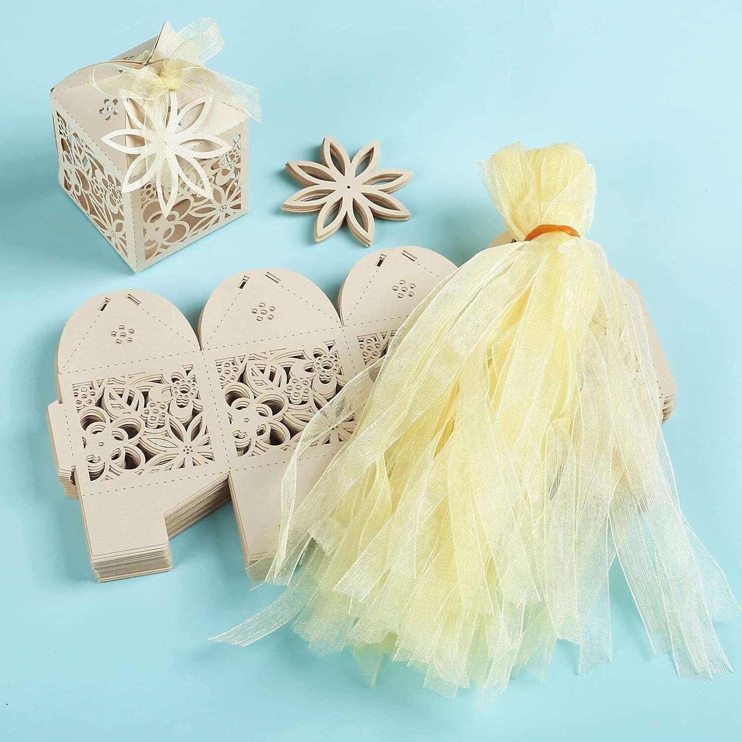 50pcs 8-Leaf Flower Design Ivory Favor Box, For Wedding Chocolates ...