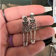 1 Pair Of Vintage Exaggerated Halloween Skull Earrings For Women ...