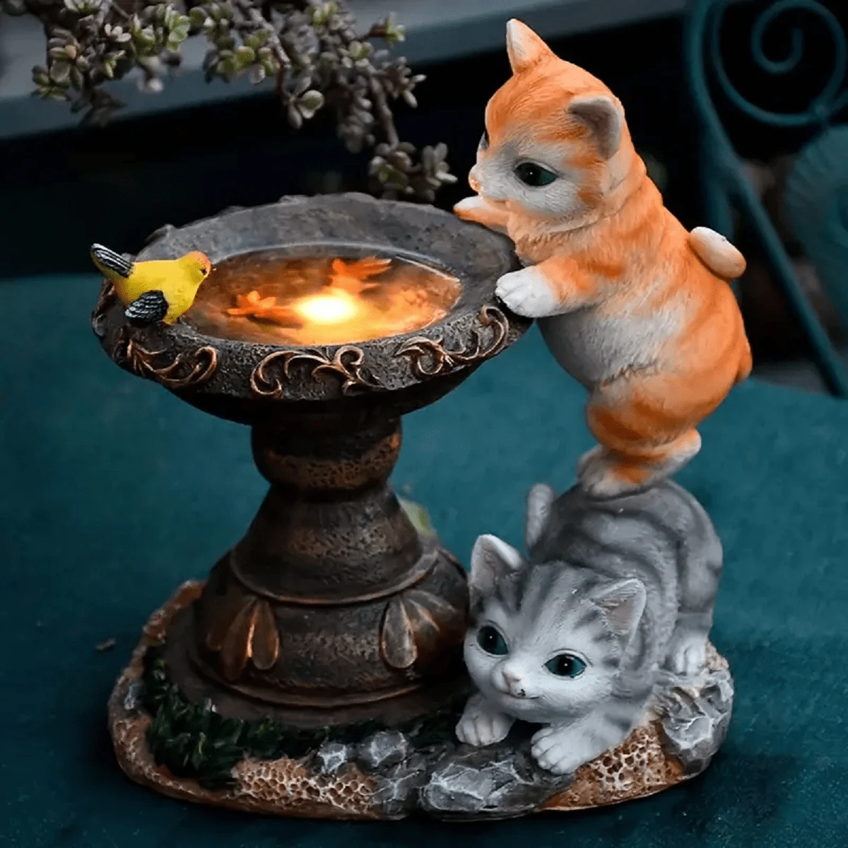Solar LED Light Resin Garden Decor, Dual Playful Cats Water Feature ...
