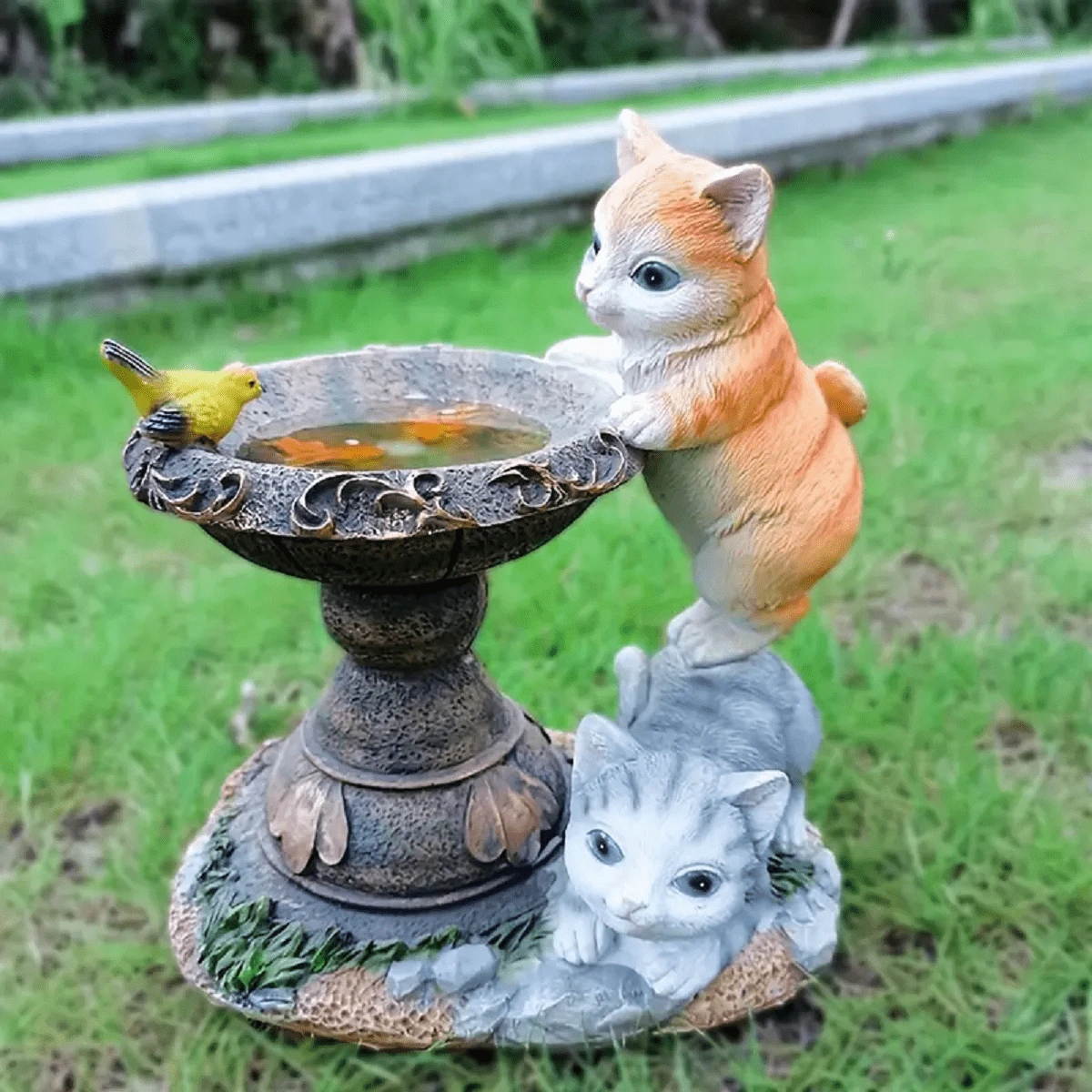 Solar LED Light Resin Garden Decor, Dual Playful Cats Water Feature ...