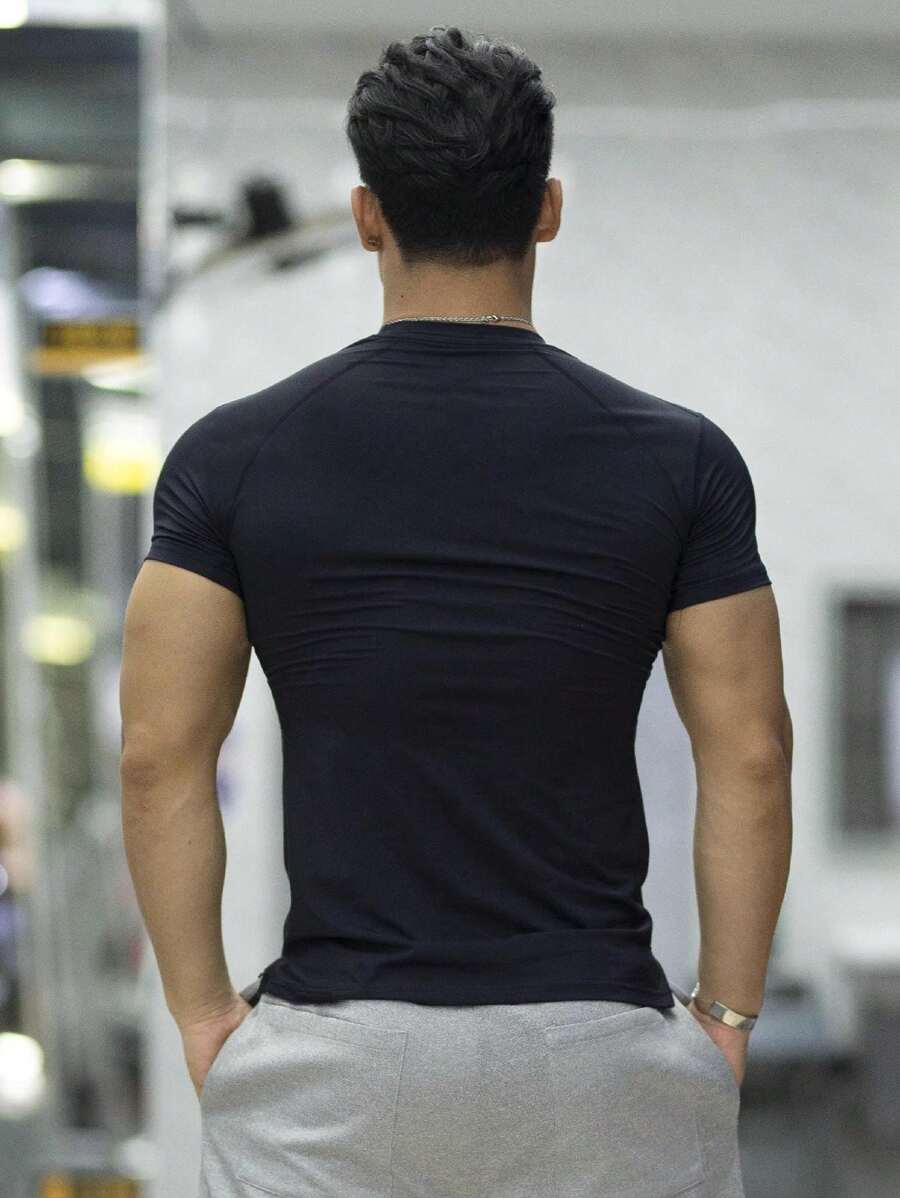 Boyfriend Style Men's Short Sleeve Sports Compression Shirt, Quick-Dry ...