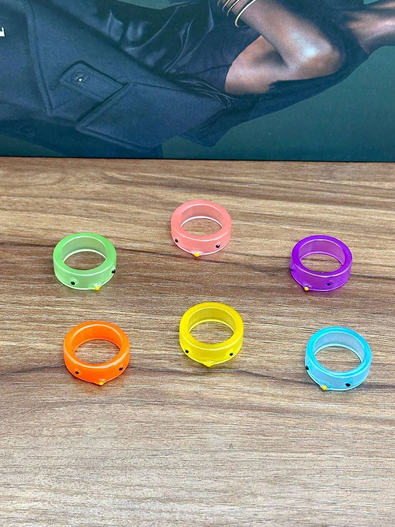 6pcs Creative Cute Animal 3D Resin Glow In The Dark Ring For Women ...