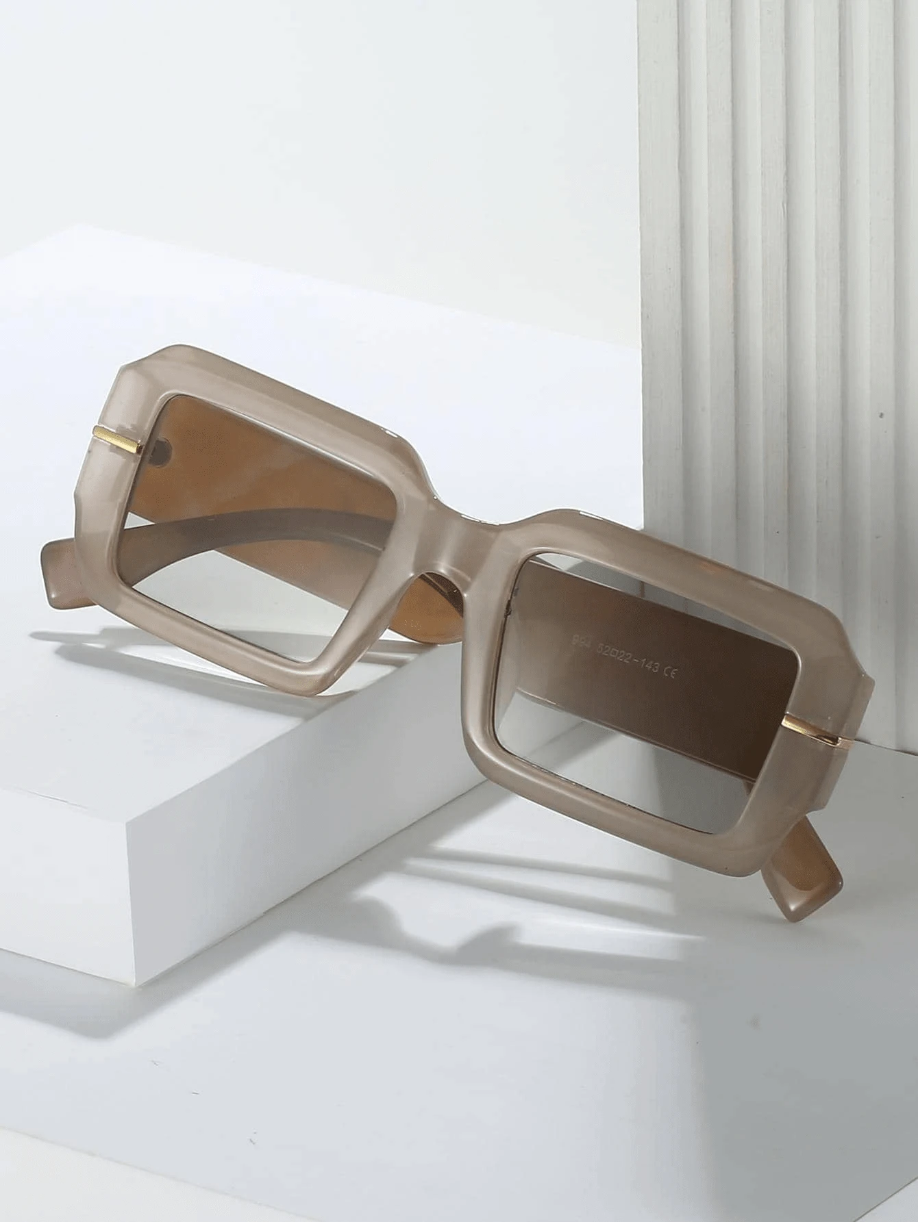 Square Frame Fashion Glasses Shades For A Trendy Vintage Look To Travel ...