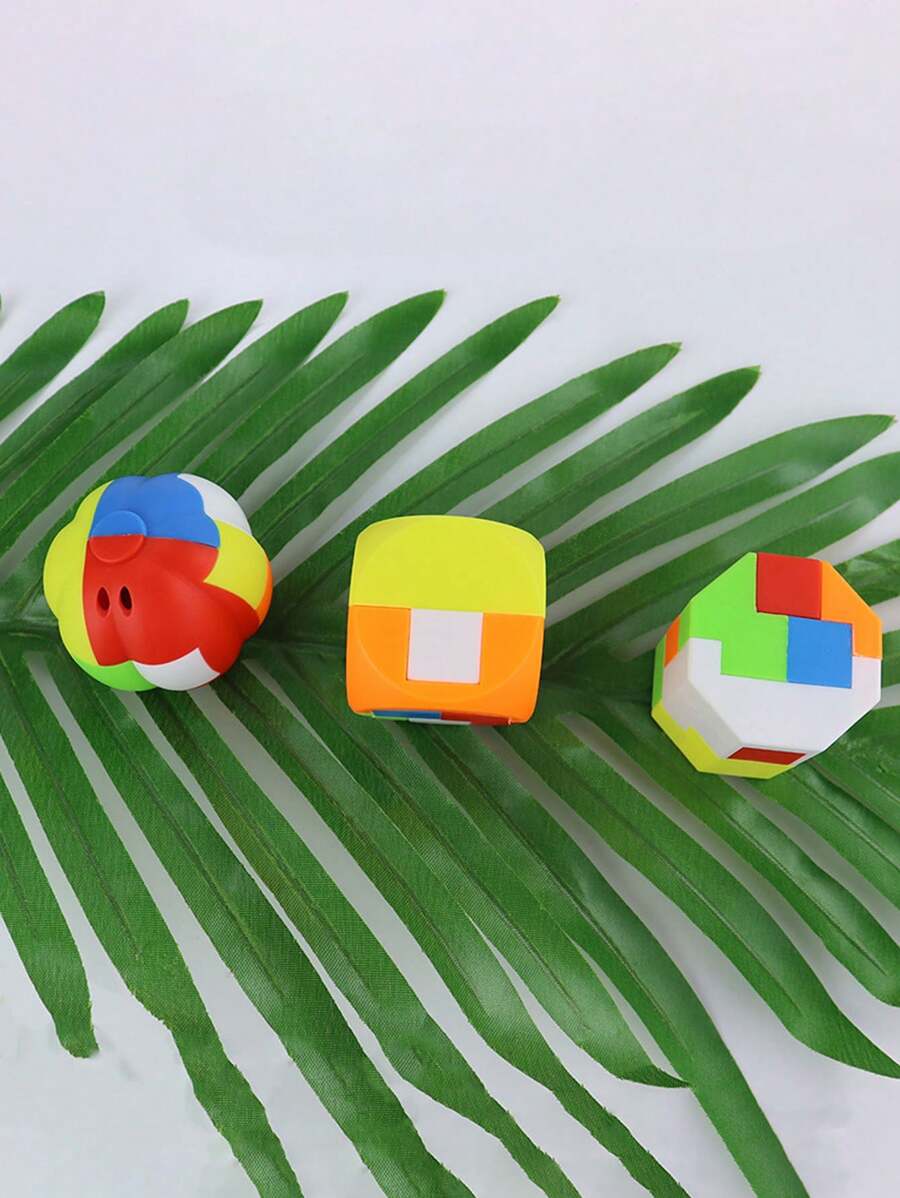 1pc Ming Lock Luban Lock Assembling Disassembling Plastic Magic Ball ...