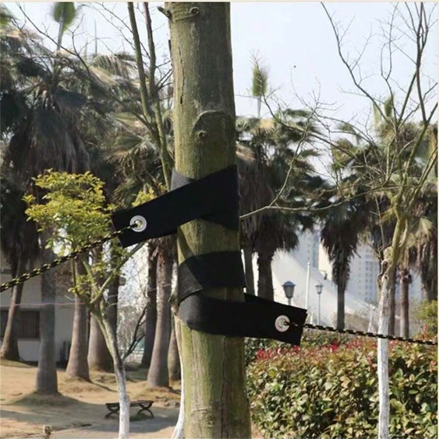 Sangle d'arbre pare-vent avec attaches de fixation de jeunes plants de ...