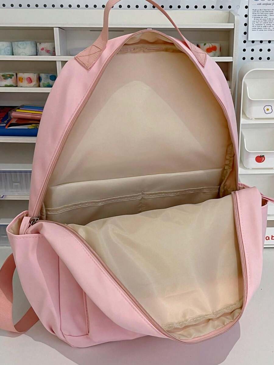Un sac à dos de couleur unie indispensable pour les élèves du ...